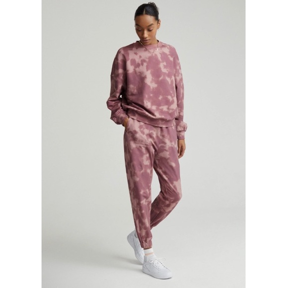 Varley | Tops | Nwt Varley Set Nevada Sweatpants And Erwin Sweatshirt ...
